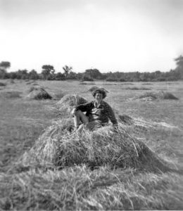 Remembering Ontario Farmerettes - the history - Good in Every Grain